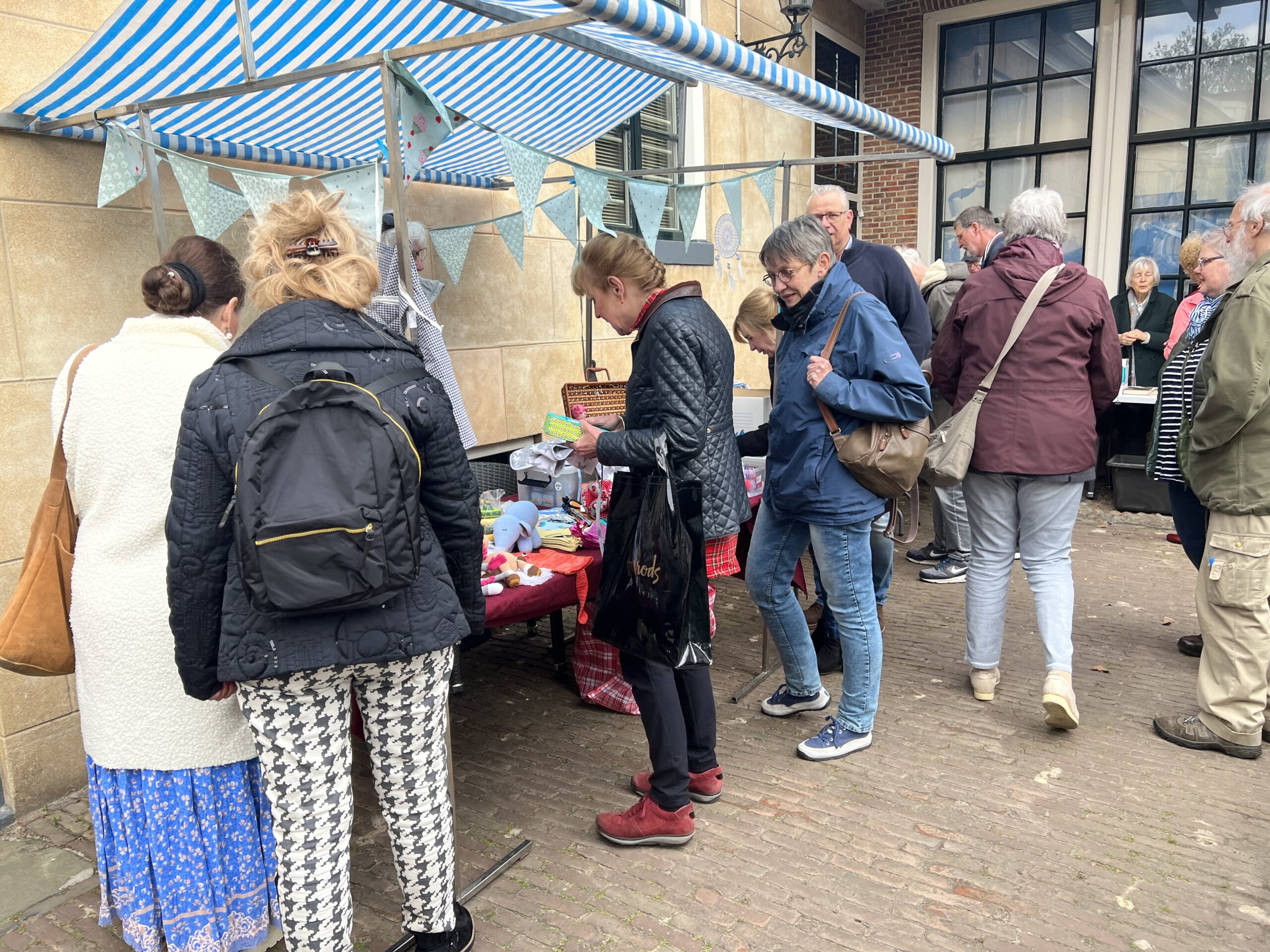 Succesvolle Museummarkt keert op Hemelvaartsdag terug in Stedelijk ...